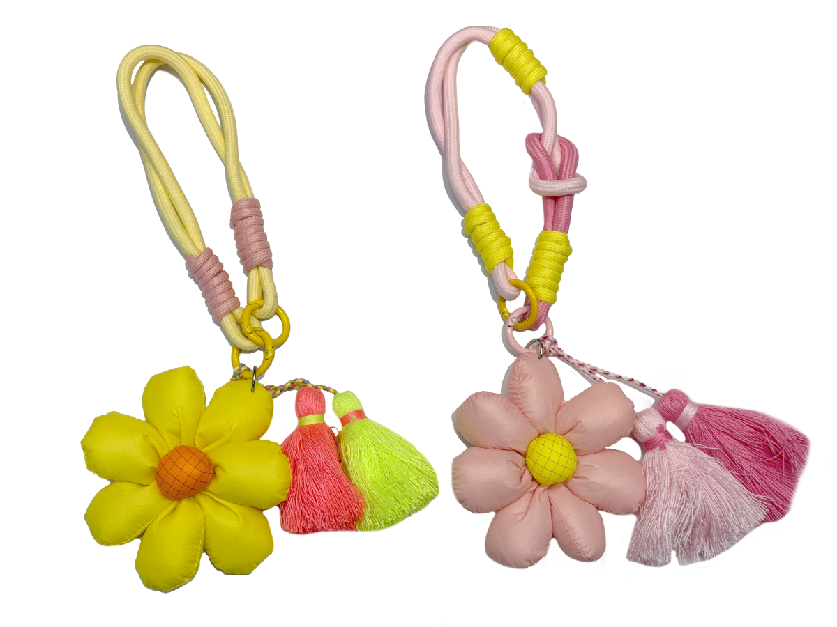 Key/Bag Puffy Charm Flower E002 – Popular Book Company Pte Ltd