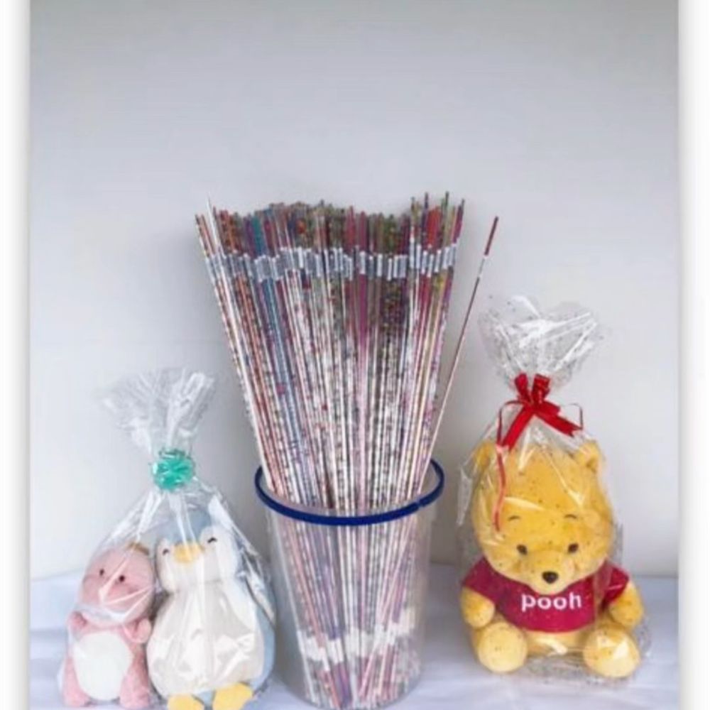 Disco Paper - 100cm - 80cm – Popular Book Company Pte Ltd